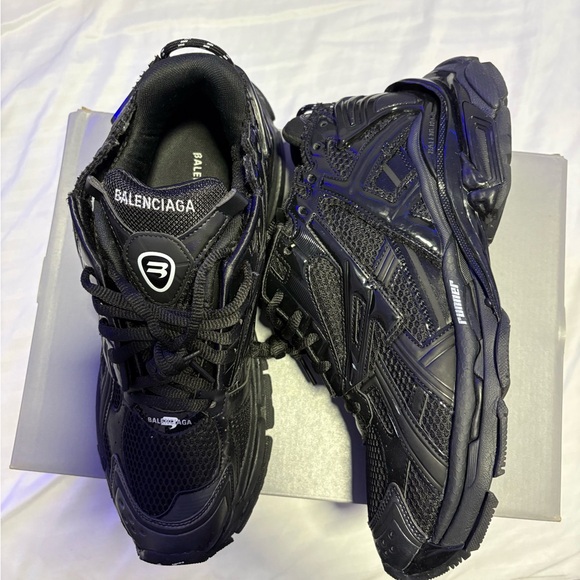 Balenciaga | Shoes | Balenciaga Runners Black | Poshmark